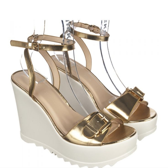 Wild Diva | Shoes | 40 Gold Wedge Sandals | Poshmark